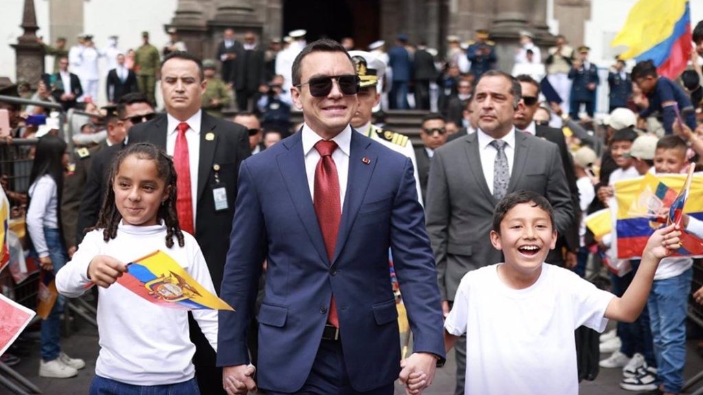 Daniel Noboa toma posesión de un nuevo mandato como presidente de ...