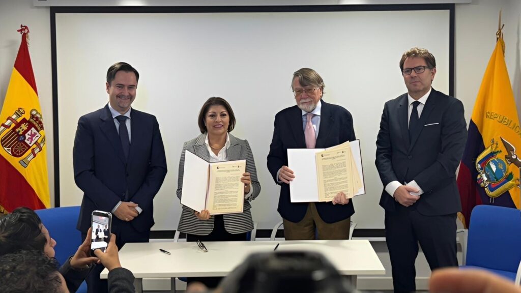 La Embajada del Ecuador y Formato Educativo anuncian un nuevo programa ...